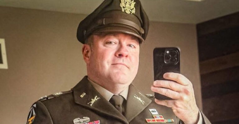 Pentagon suspends Army colonel for celebrating Charlie Kirk's death ...